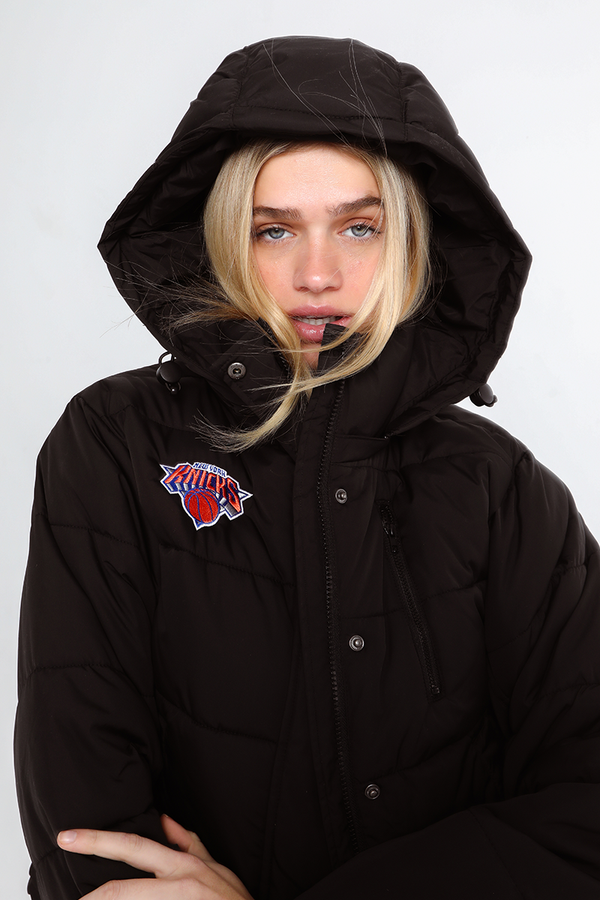 Women's NBA Apparel: Official Gear for Every Team & Style